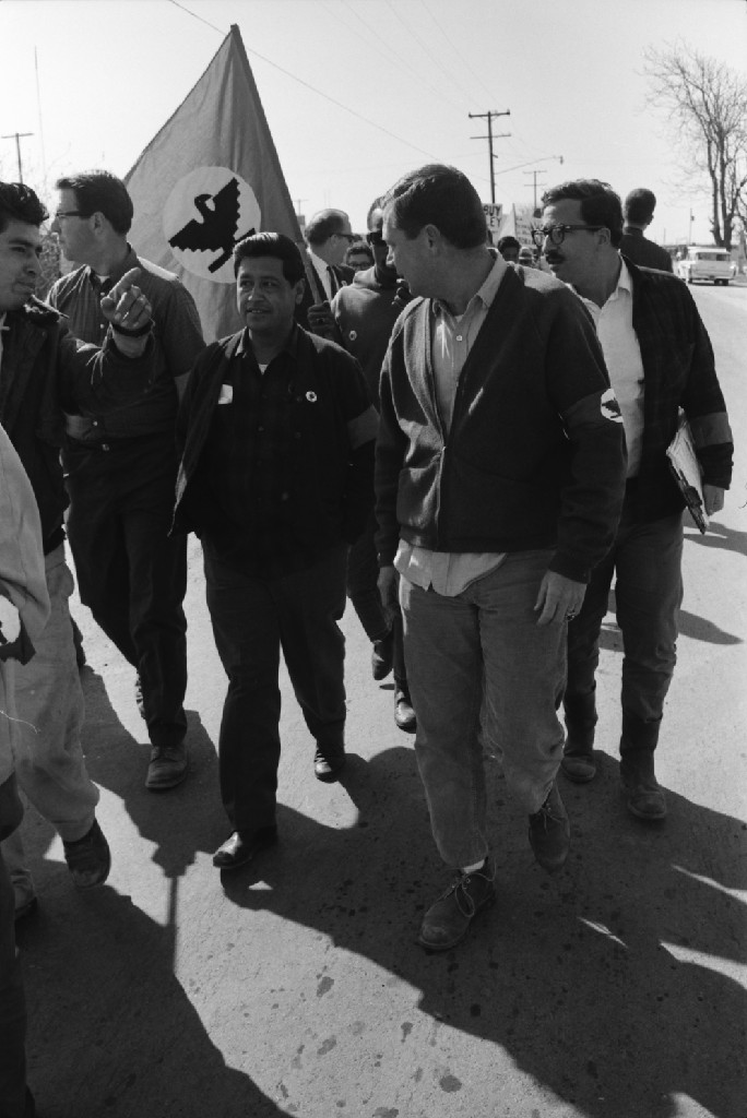 Cesar Chavez & protestors marching — Calisphere