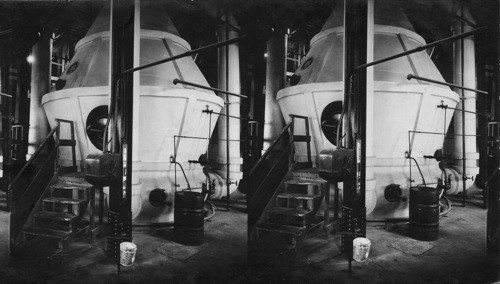 Making fine table salt, Vacuum Pan Process two pans evaporating about ...