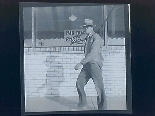 10th St Market Vicinity - Oakland 1951 — Calisphere