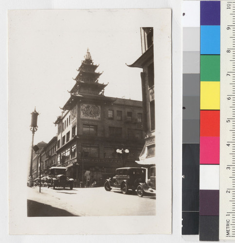 [View of Sing Fat Company in Chinatown, San Francisco] — Calisphere