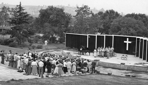 Photograph of Barnes Park Amphitheatre — Calisphere