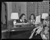 Beverly-Joyce Newman and Lucille Joyce seated at a piano, Los Angeles ...