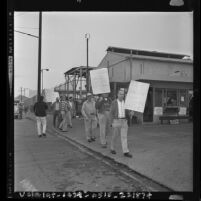 Pickets from U.A.W. Local 216 at front gate of General Motors Buick ...