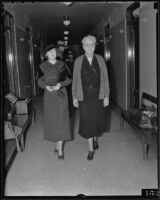 Nettie Yaw escorts convicted murderer Hazel Glab, Los Angeles, 1936 ...