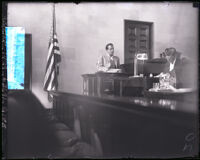 Perry Askam on the witness stand during actor Paul Kelly's murder trial ...