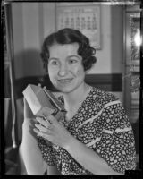 Evelyn Fichman with the will of Francisco Bosch, Los Angeles, 1936 ...