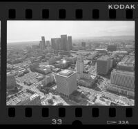 Aerial view of downtown Los Angeles, 1986 — Calisphere