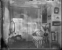Bedroom, probably William Letts Oliver house, Oakland. [negative ...