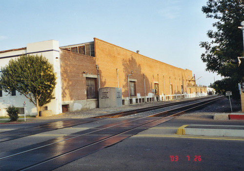 Orange Packing House, Orange, California, 2003 — Calisphere