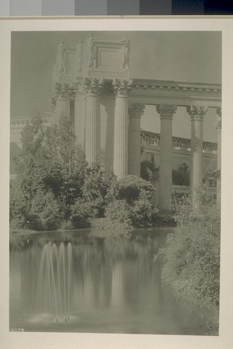 H298. [Colonnade, Palace of Fine Arts (Bernard R. Maybeck, architect ...