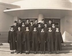 George Pepperdine College graduating class of 1940 — Calisphere