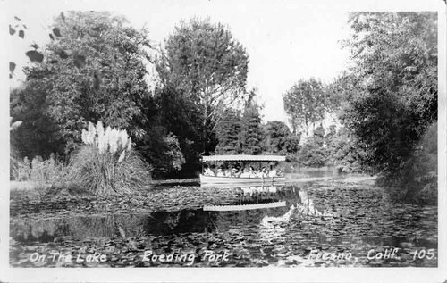 On the lake Roeding Park Fresno California — Calisphere