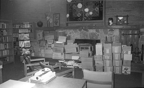 Mariposa County Library, circa 1971 — Calisphere