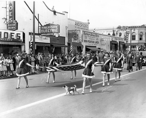 Tulare Fair Parade — Calisphere
