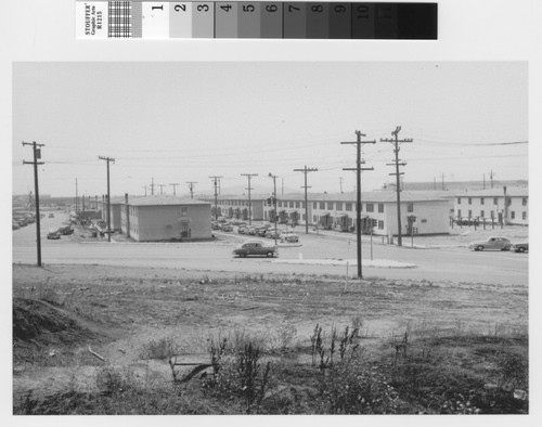 [Photograph of Harbor Gate war housing] — Calisphere