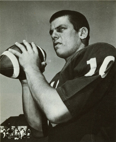 Frosh Quarterback Ray Calcagno — Calisphere