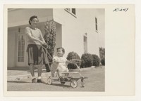 Mrs. Ray Ikeda and son, Lynolden, age 13 months, formerly of Topaz and ...