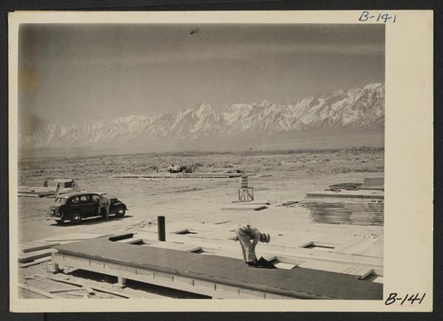 Manzanar, Calif.--Construction begins at Manzanar, now a War Relocation ...