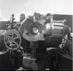 Rear of a Howitzer ready for loading — Calisphere