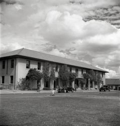 Building at Fort MacArthur — Calisphere