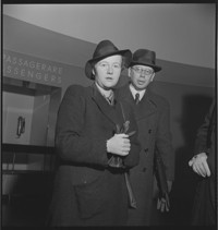 [Barbro Alving and Swedish ambassador at Helsinki-Malmi Airport ...