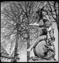 Vogue-Belgium 1940 [Solvay castle, Chateau de La Hulpe. Belgium. Solvay ...