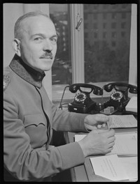 General Oesch [Karl Lennart Oesch] — Calisphere