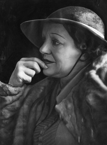 Hazel Glab contemplates, Albert L. Cheney estate investigation — Calisphere