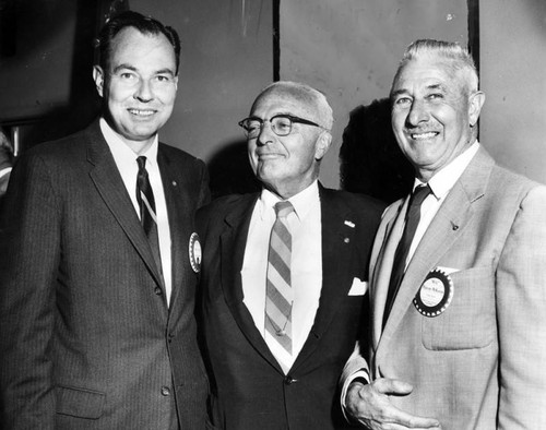 Hiestand focuses on inflation — Calisphere