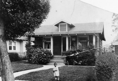 Home of Evelyn Turner Lofton — Calisphere