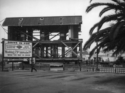 Los Angeles Public Library, Hollywood Branch — Calisphere