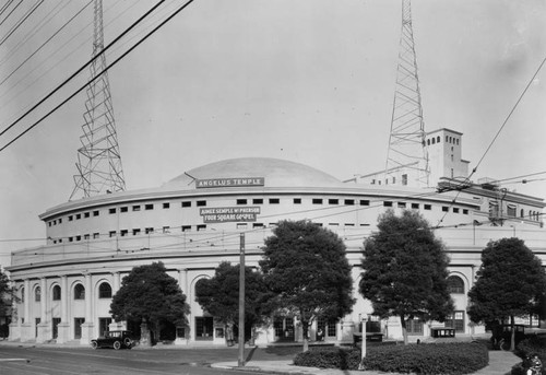 Angelus Temple in Echo Park — Calisphere