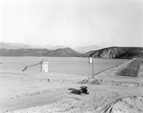 Lower San Fernando Reservoir — Calisphere