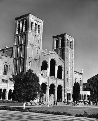 Royce Hall at U.C.L.A — Calisphere