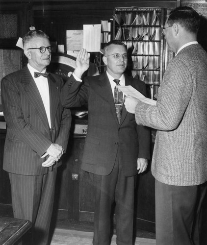 Oath for new postmaster — Calisphere