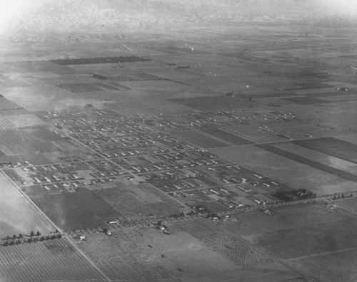 Weeks Poultry Colony — Calisphere