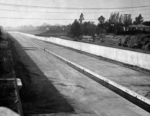 Straight-and-narrow course — Calisphere