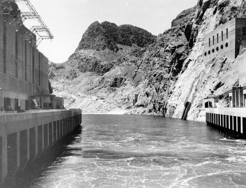 Downstream view from the base of Hoover Dam — Calisphere