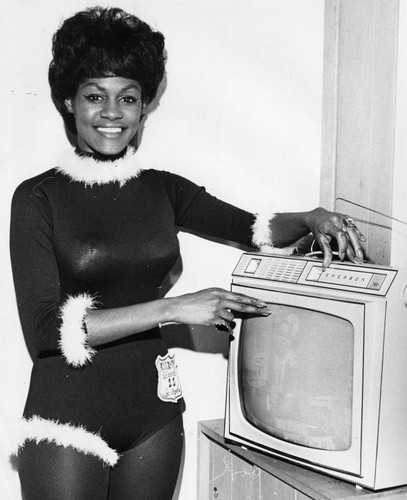 Essie Randall a KIIX kitten — Calisphere