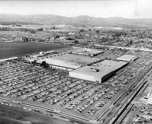 Main production plant — Calisphere