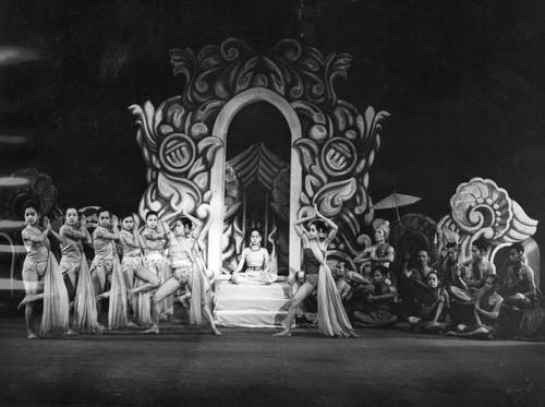 Devi Dja's Balinese-Javanese dancers — Calisphere