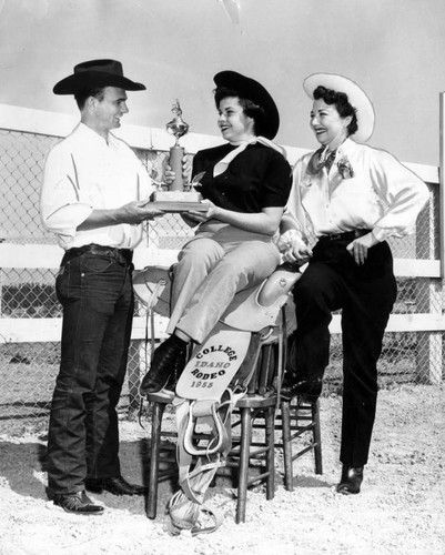 Valley rodeo set — Calisphere