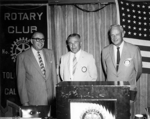 Realtor illustrates Rotary talk — Calisphere