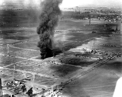 Oil well fire, view 2 — Calisphere