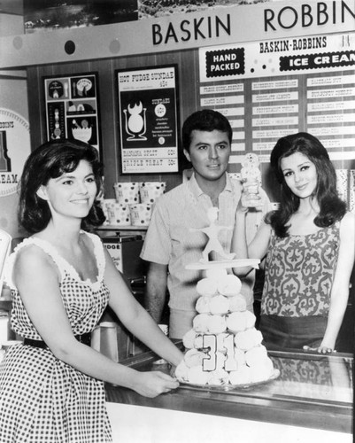 New flavor, 'Surfer's Gremmie Nut — Calisphere