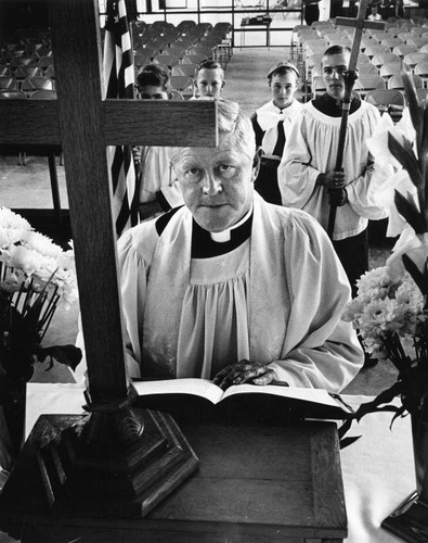 Episcopal parish opens new church — Calisphere