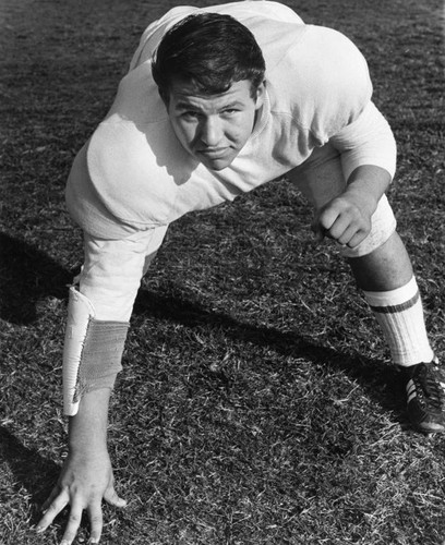 Tackle Mike Scarpace one of reasons Braves are favored — Calisphere