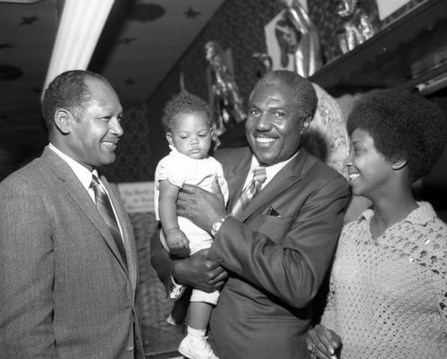 Wilson Riles campaign trail — Calisphere