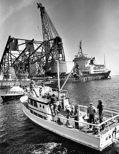 Protesting offshore "jacket" repair — Calisphere