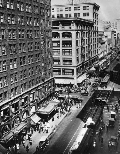 Broadway and 7th — Calisphere